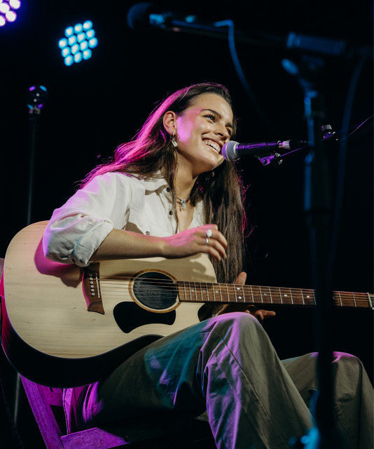 Steph Strings tickets, events, and tour dates